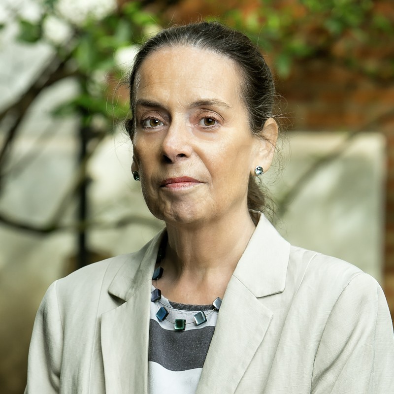 Jill Roberts's Instagram, Twitter & Facebook on IDCrawl